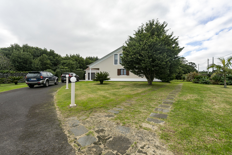 House Close - Moradia - Sao Miguel, Ribeira Grande, Rabo de Peixe (Ref ...